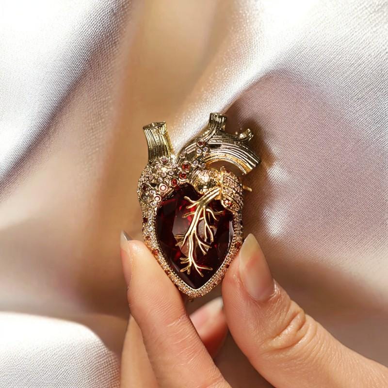 Heart Brooch - Etsy