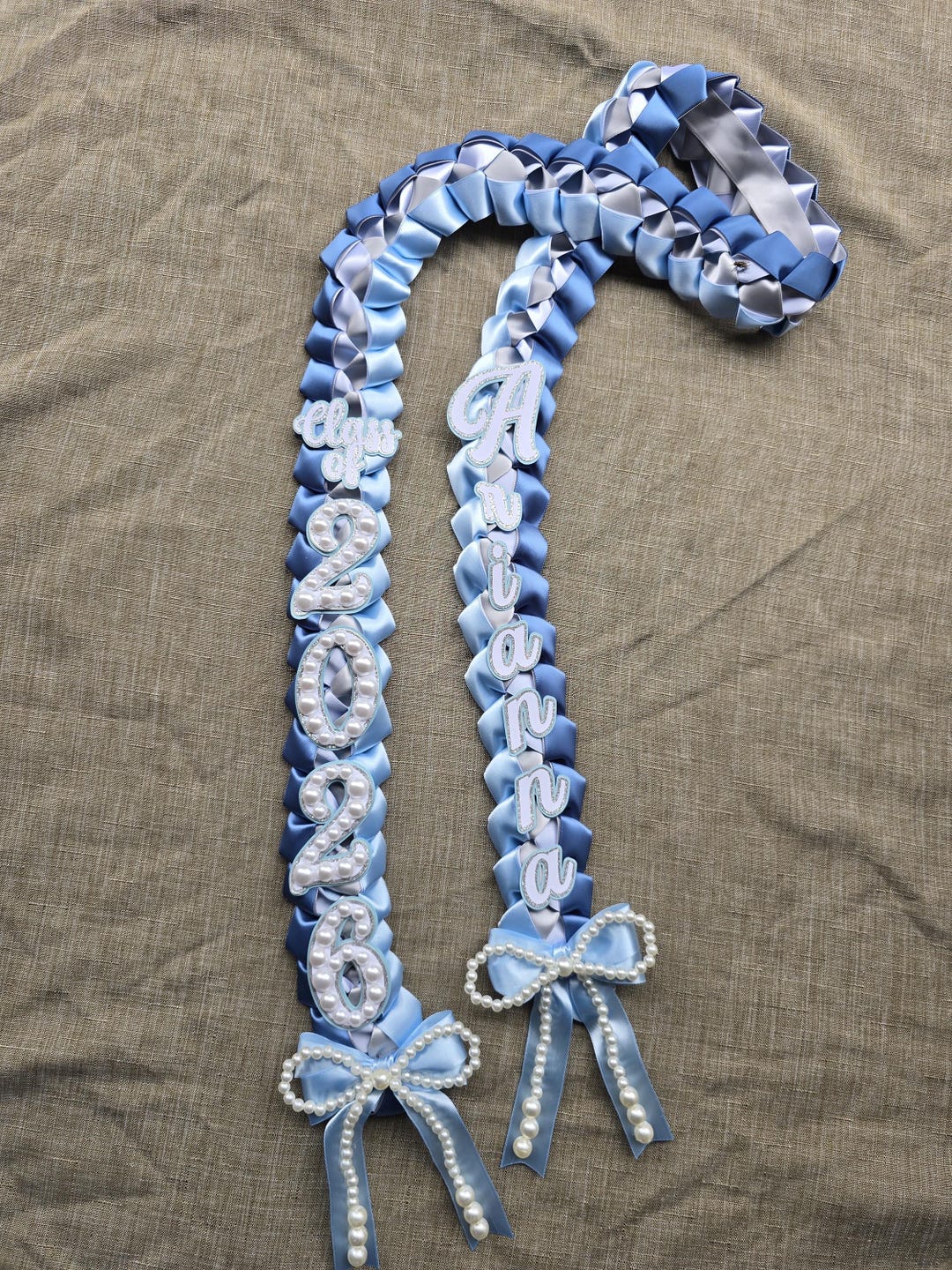Elegant Pearl Bling Graduation Lei – 2026 Satin Ribbon Lei With Pearls ...