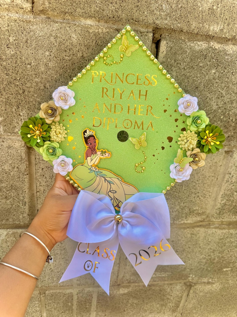 Custom Grad Cap Topper: Princess Tiana Design, Class of 2026 Decoration ...