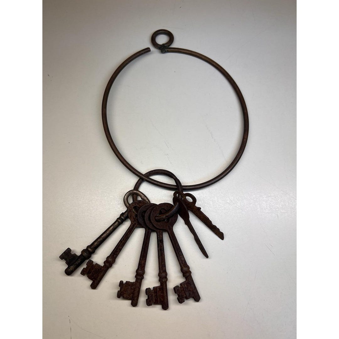 Antique Skeleton Key Set Lot of 6 W/ Metal Key Ring Rustic Farmhouse ...