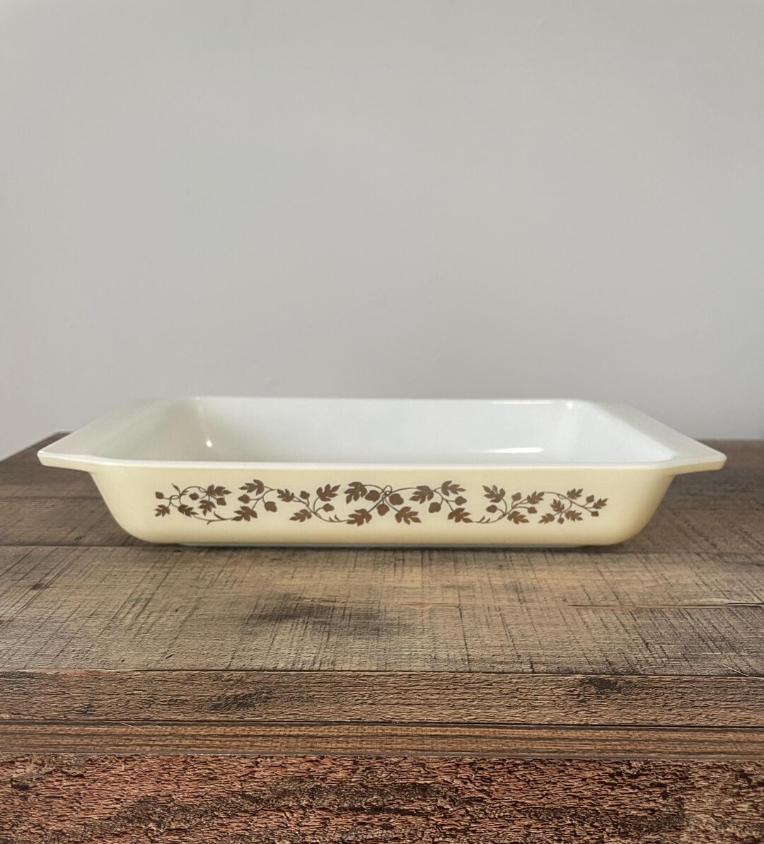 Vintage Pyrex Golden Acorn 548 Space Saver Casserole Dish - Etsy