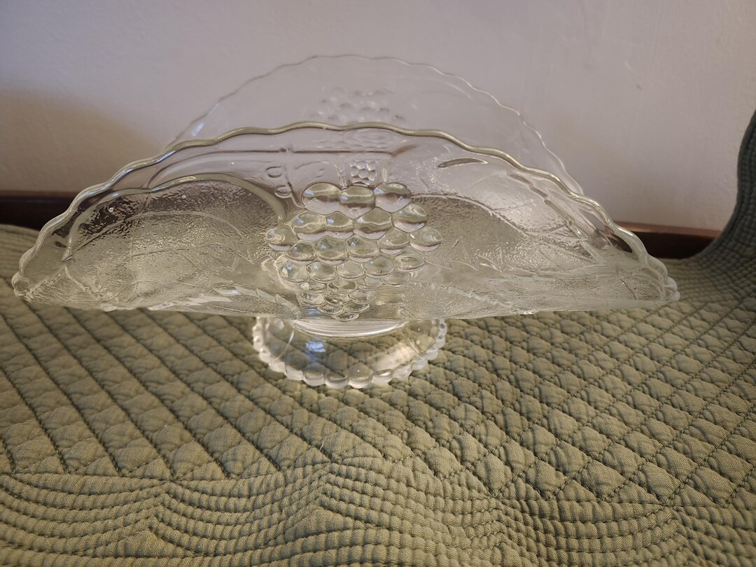 Beautiful Glass Footed Fruit Stand - Etsy