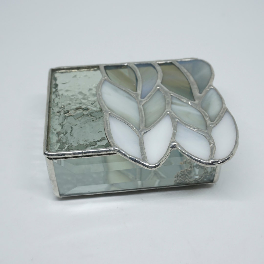 Stained Glass Trinket Box: Knit Stitch Design, Fiber Art Storage - Etsy