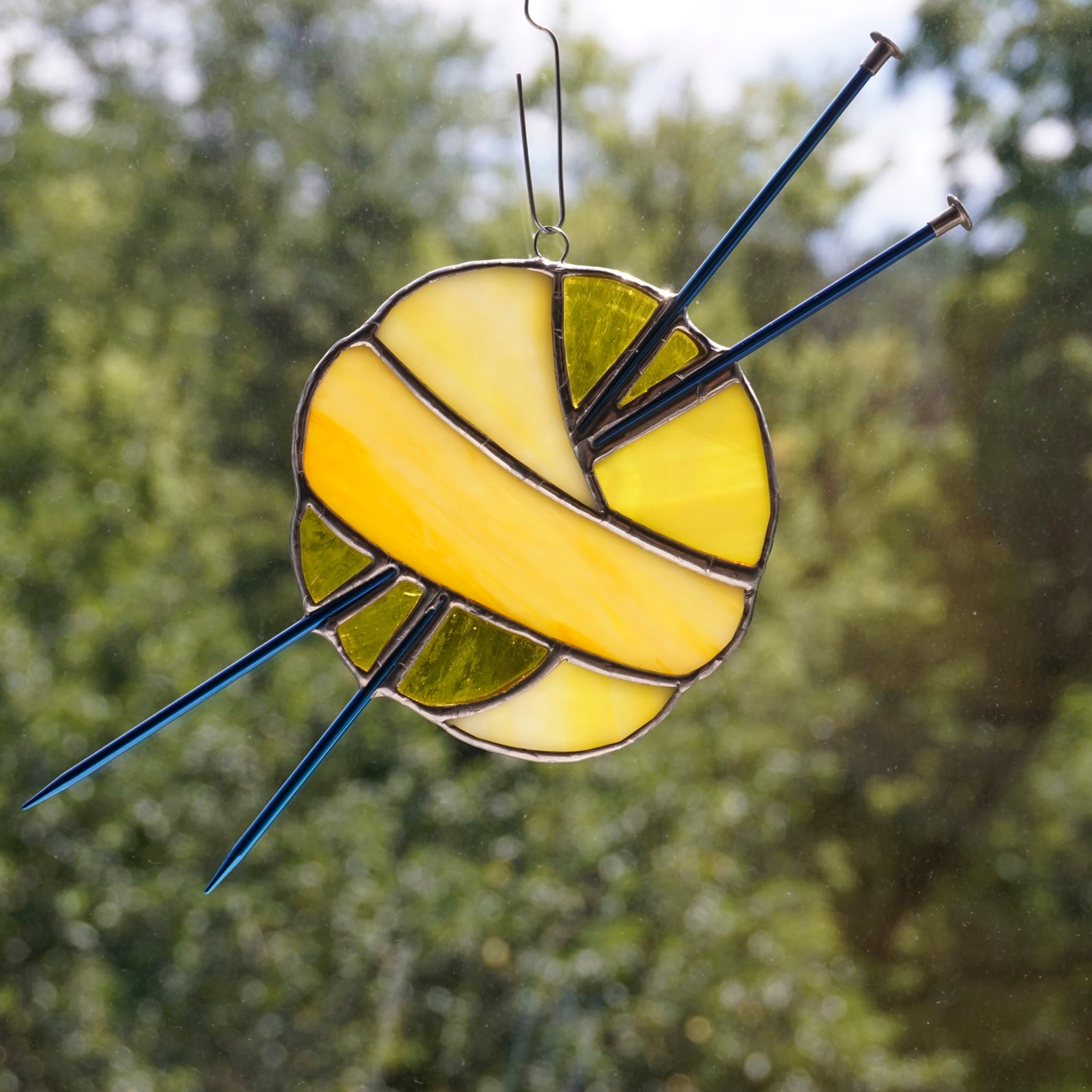 Stained Glass Ball of Yarn, Yarn Balls, Stained Glass Sun Catcher ...