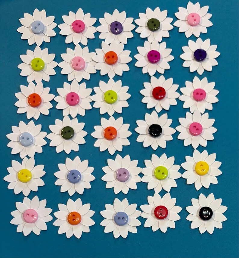 Die Cut Daisies, Paper Daisies, Die Cuts, Handmade Embellishments, Die ...