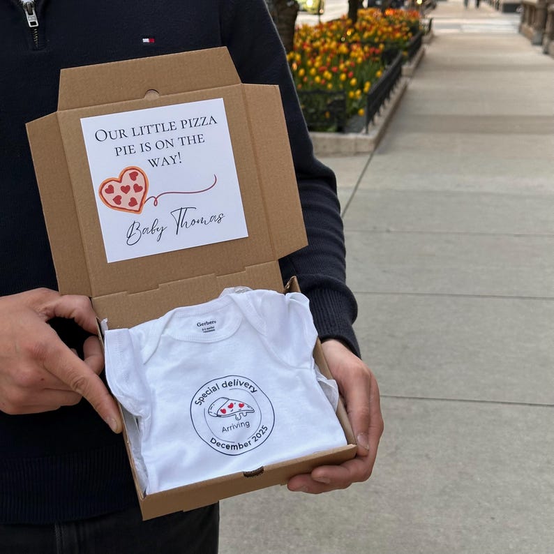 Pizza Pregnancy Announcement Box for Husband – “special Delivery” Baby ...