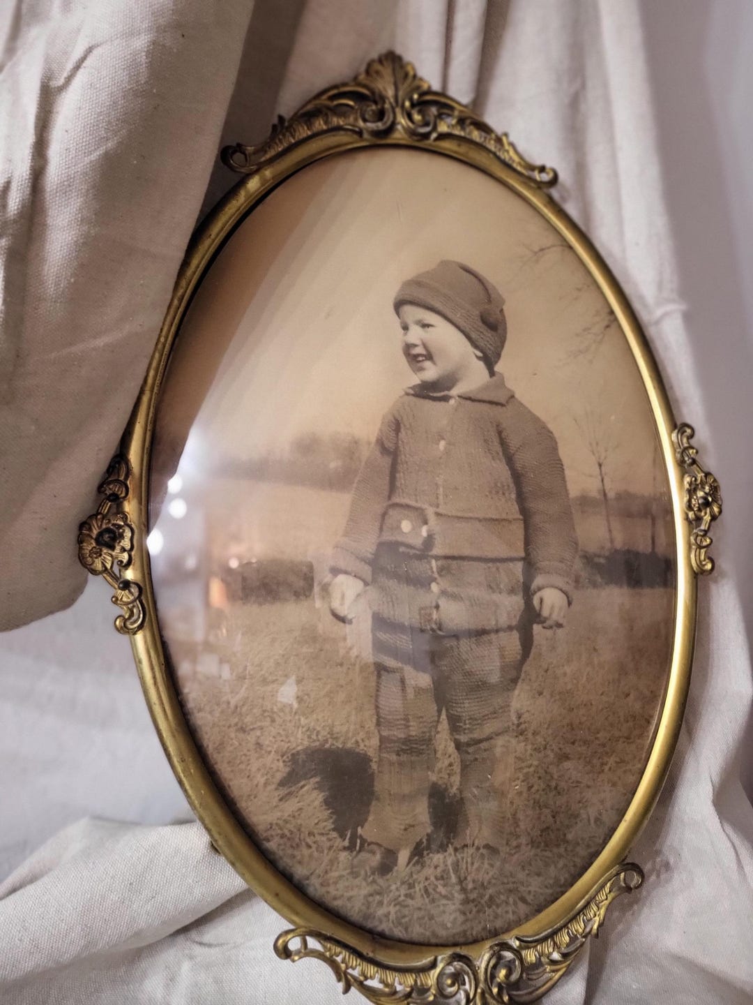 Antique Ornate Oval Brass Picture Frame With Vintage Sepia Photograph ...