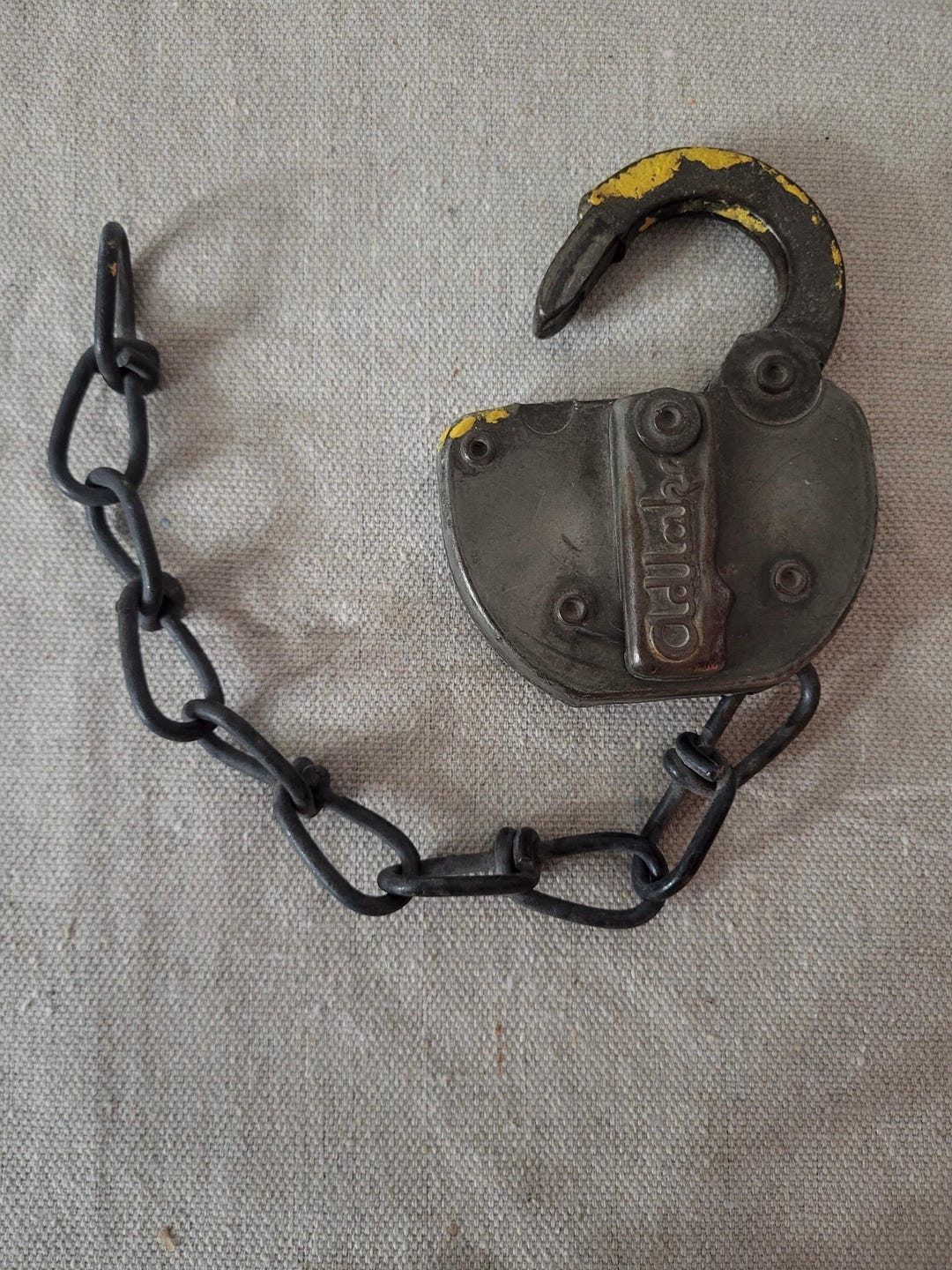 Vintage Chubb Padlock With Chain – Railway Lock – Railroad Memorabilia ...