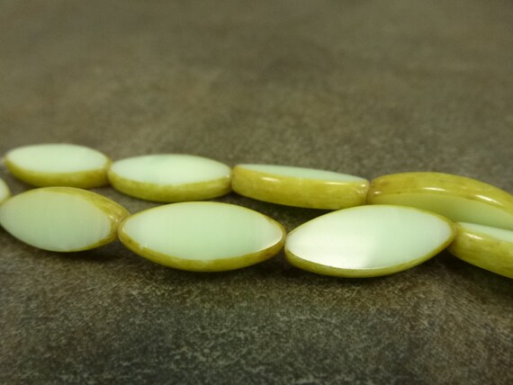 8pc Pale Mint Travertine Spindle Beads 18x7mm Czech Glass - Etsy