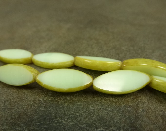 8pc Pale Mint Travertine Spindle Beads, 18x7mm Czech Glass, Table Cut ...