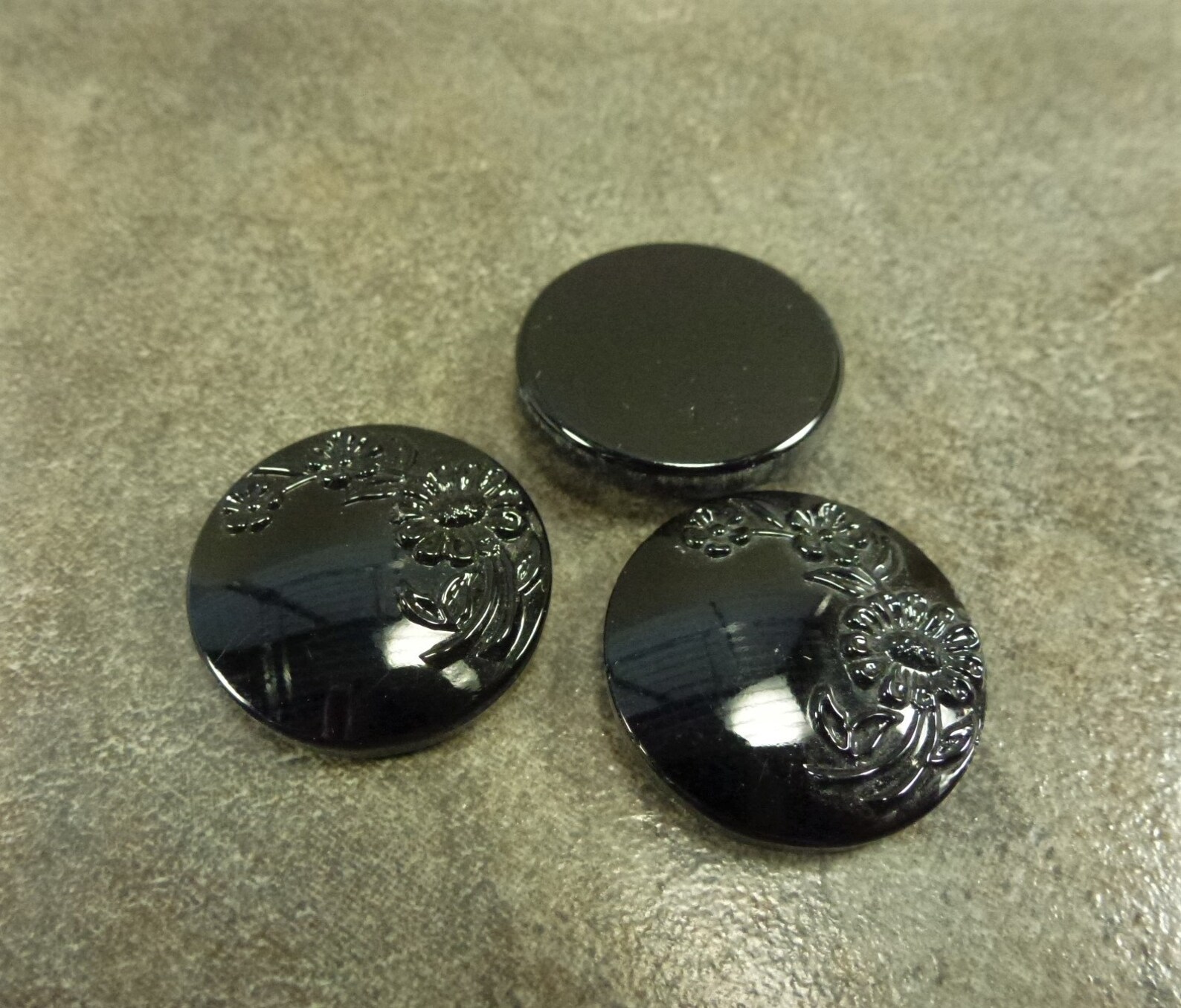 2pc Vintage West German Glass Jet Black/raised Daisy Pattern - Etsy