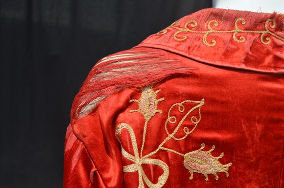 Antique red silk embroidered Ceremonial Lodge Robe Me… - Gem