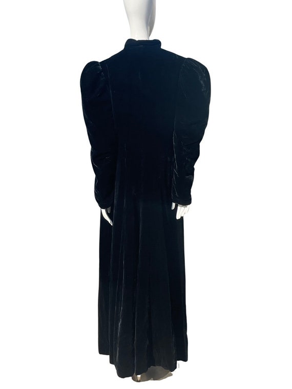 Vintage 20's opera coat silk velvet long coat with pu… - Gem