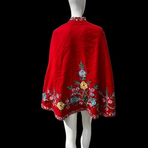 Vintage Hand Embroidered Floral Red Cape Size M Chic Cape Color ...