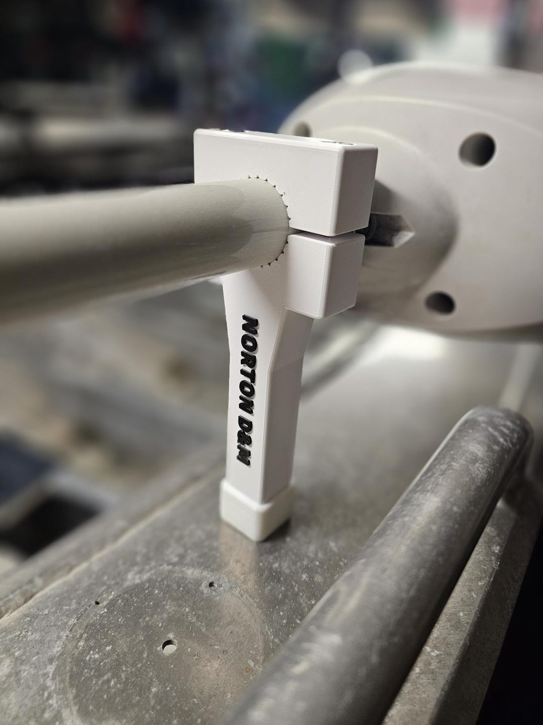 Trolling Motor Support Leg: Stainless Steel, UV Resistant - Garmin ...