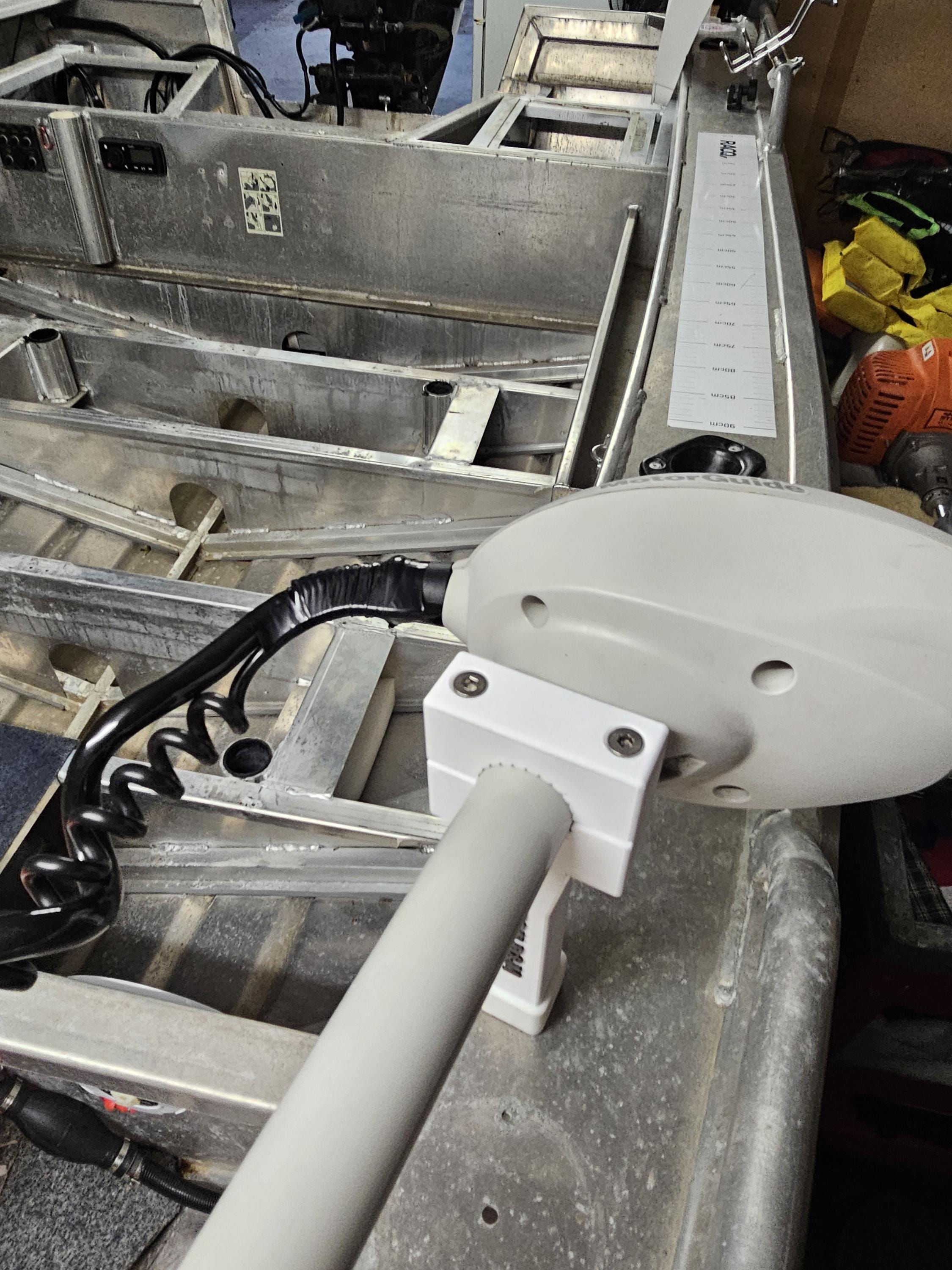 Trolling Motor Support Leg: Stainless Steel, UV Resistant - Garmin ...