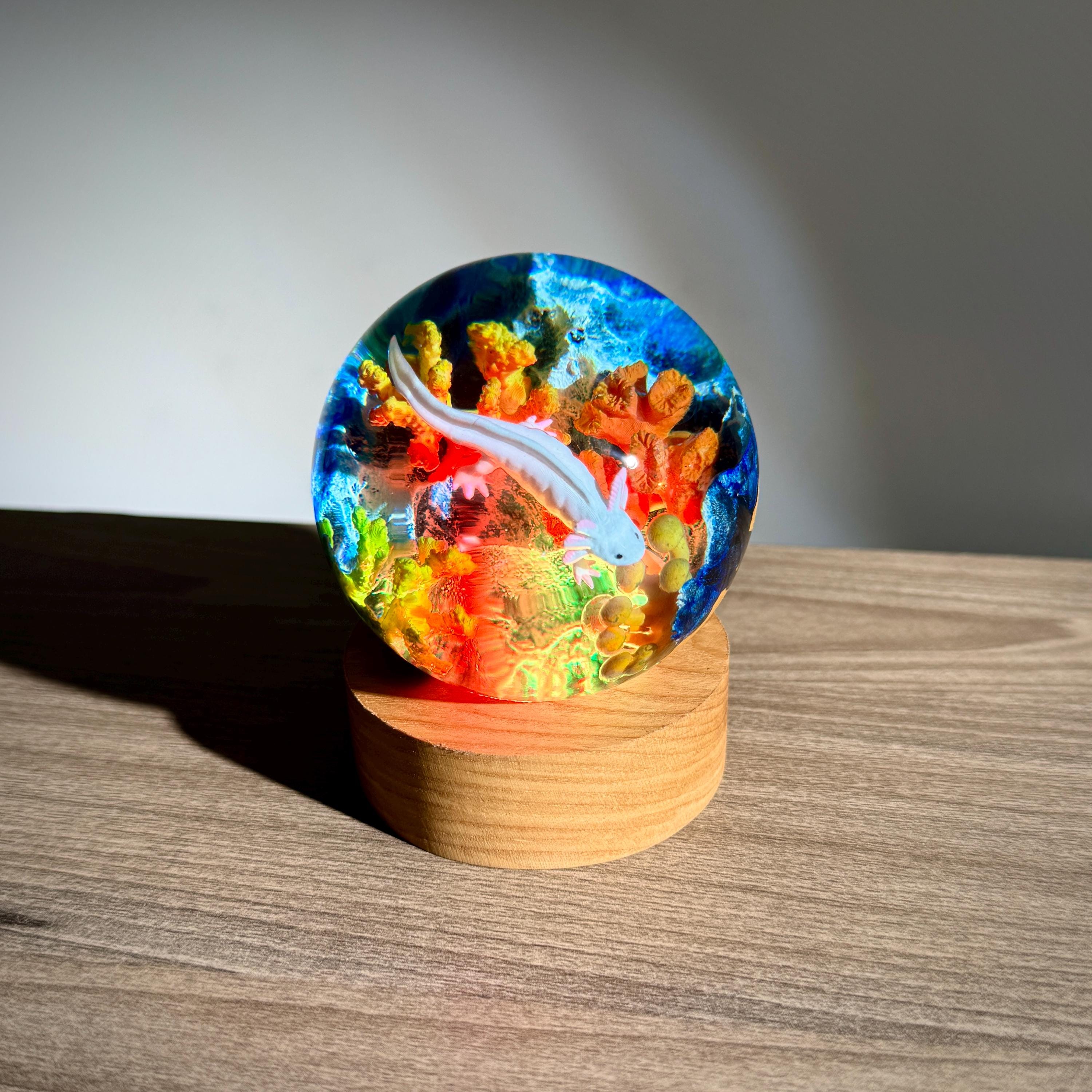 Axolotl Resin Globe Lamp With Wooden Base – Glowing Aquatic Fantasy ...