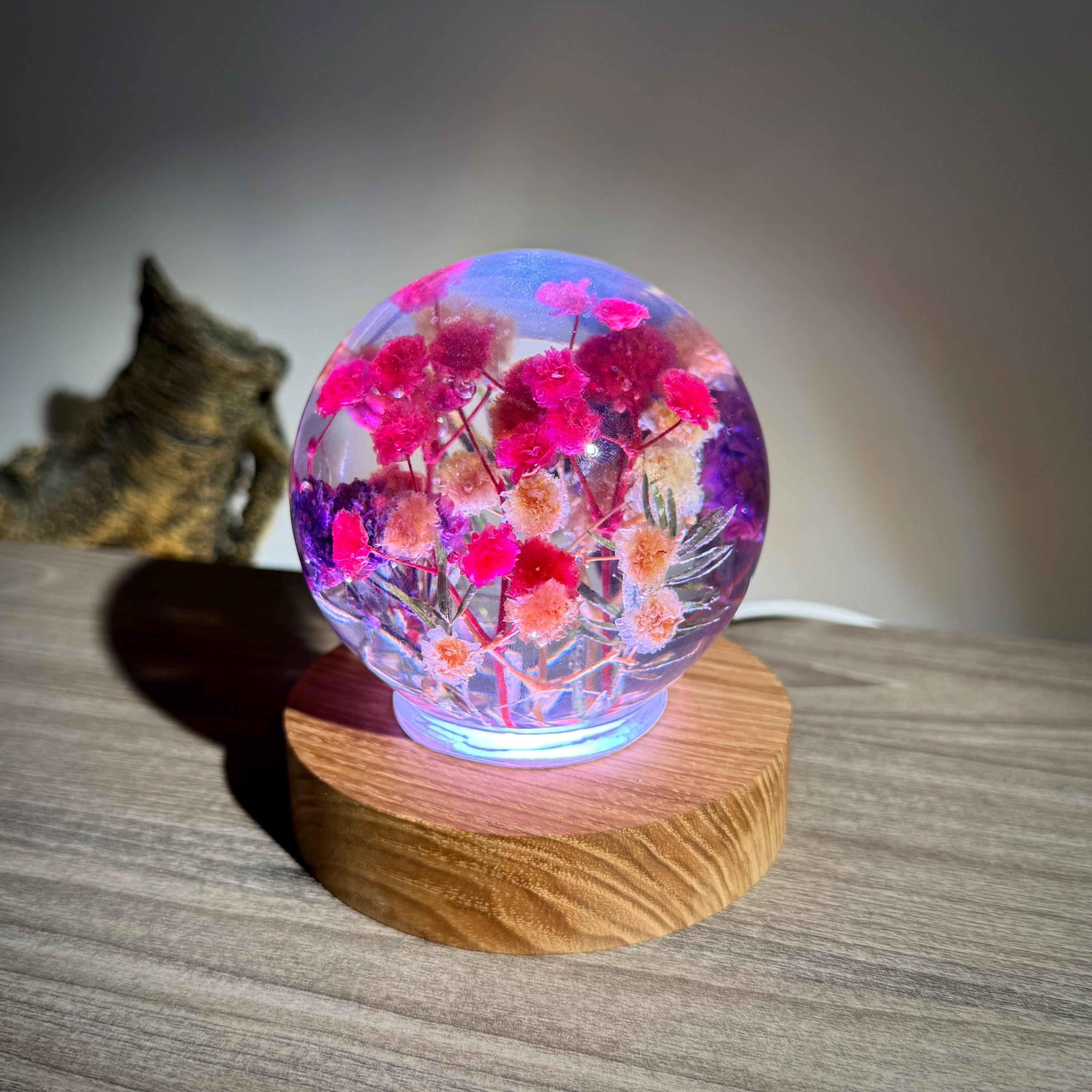 Flower Resin Globe Lamp – LED Night Light With Real Dried Flowers on ...
