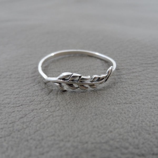 Sterling Silver Leaf Ring - Etsy
