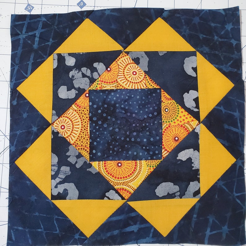 Triangle Block Pattern PDF Quilt Pattern Contemporary Quilt Block ...