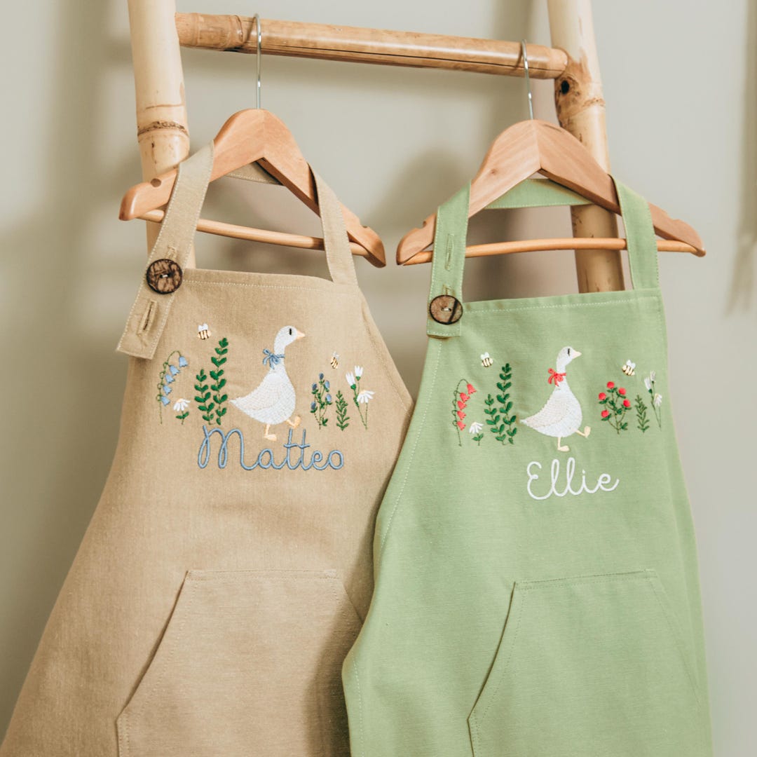 Custom Embroidered Aprons for Toddlers - Christmas Gifts for Kids - Etsy