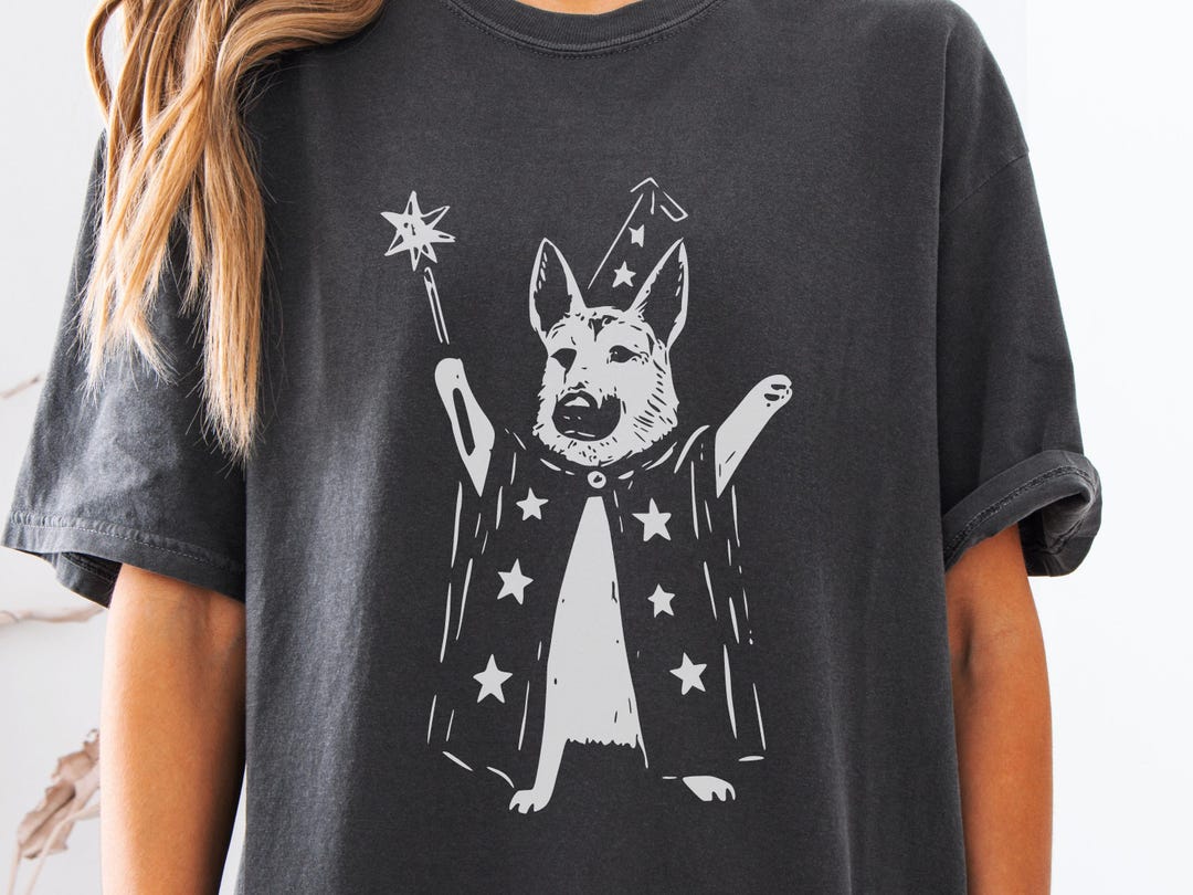 Halloween German Shepherd Witch T-shirt: Gift for GSD Moms or Dads in ...