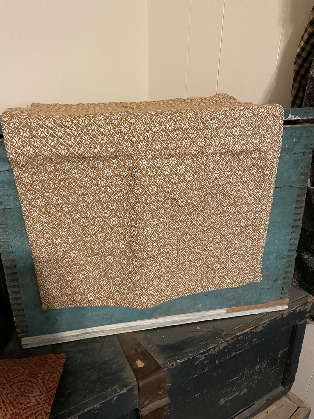 Primitive Coverlet 32 Inch Short Runner Tan/off White - Etsy