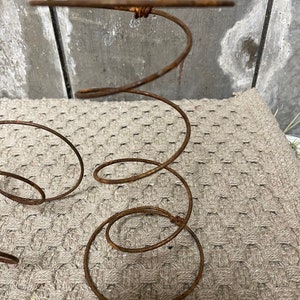 Primitive Rusty Hour Glass Spring Set of 3/6/10 - Etsy