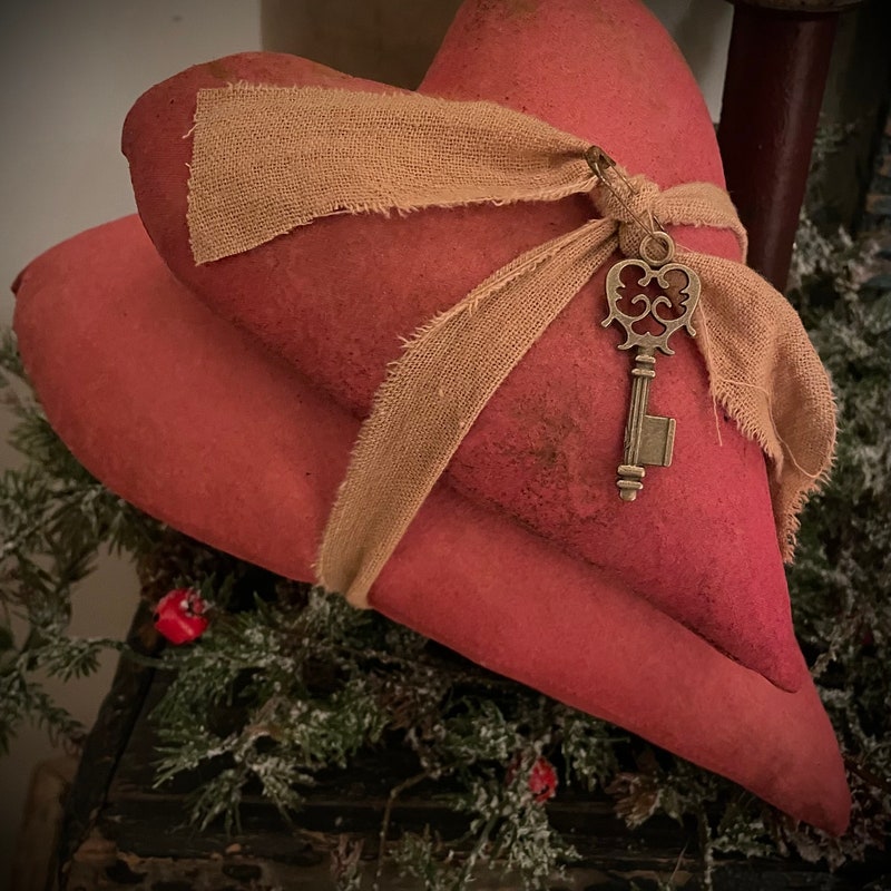 Primitive Valentine - Etsy