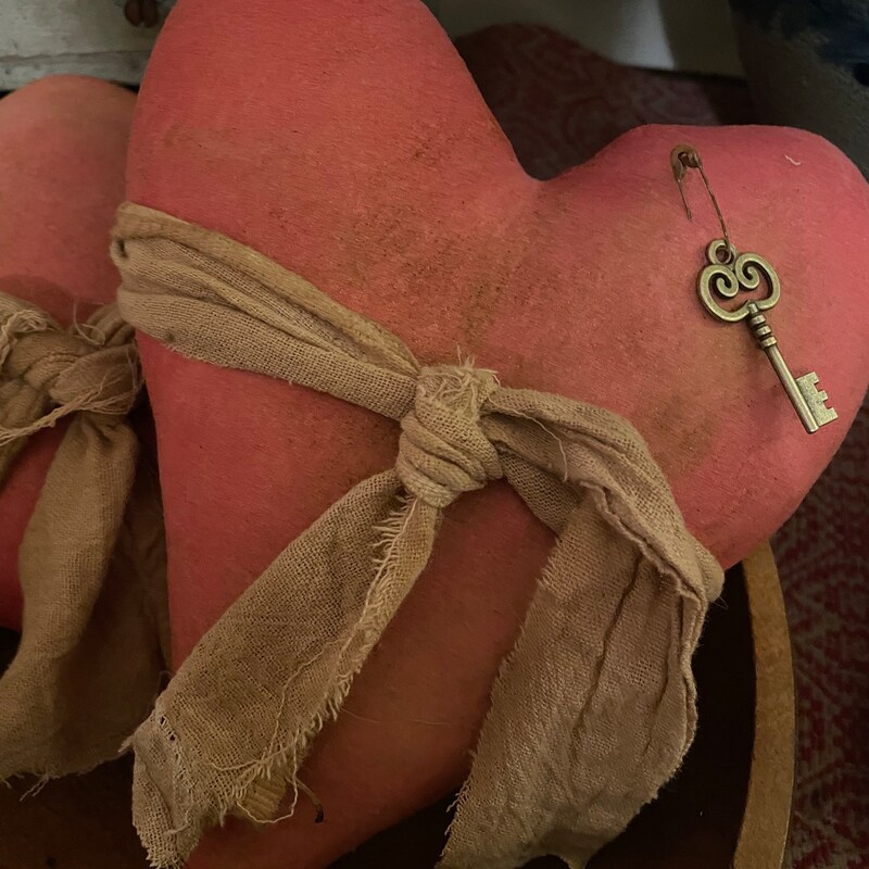 Primitive Valentine - Etsy