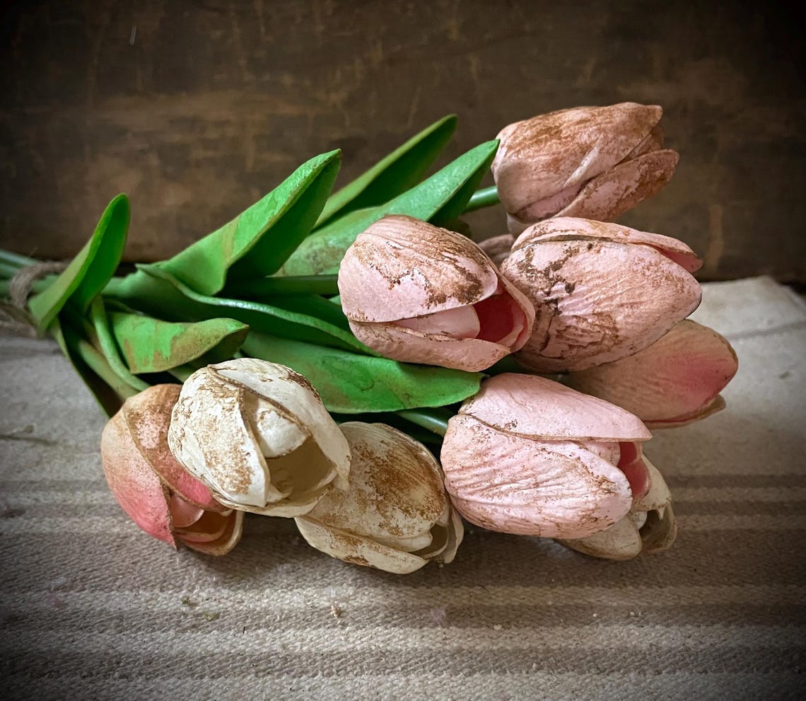 12 Primitive Spring Farmhouse Grungy Tulip Stems - Etsy