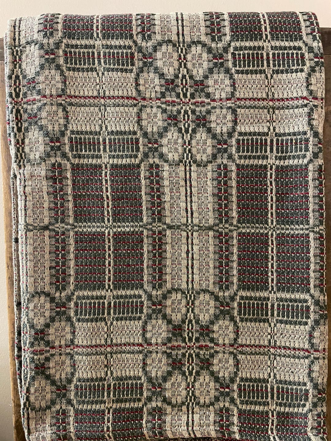 Primitive Christmas Coverlet 52 Inch Table Square Tan/green/red - Etsy