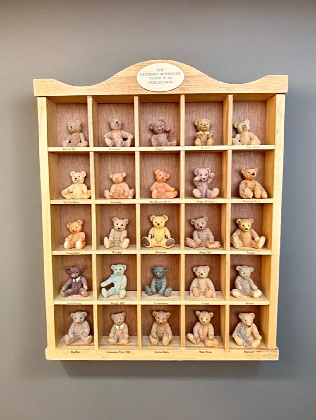 Ultimate Teddy Bear Vintage Figurine Collection Display Shelf, Wall ...