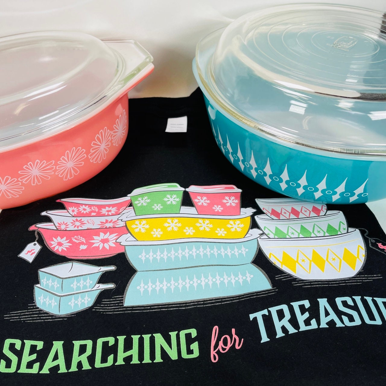 Pyrex T-shirt Pink Daisy Flannel Flowers Agee Retro Mid Century Short ...