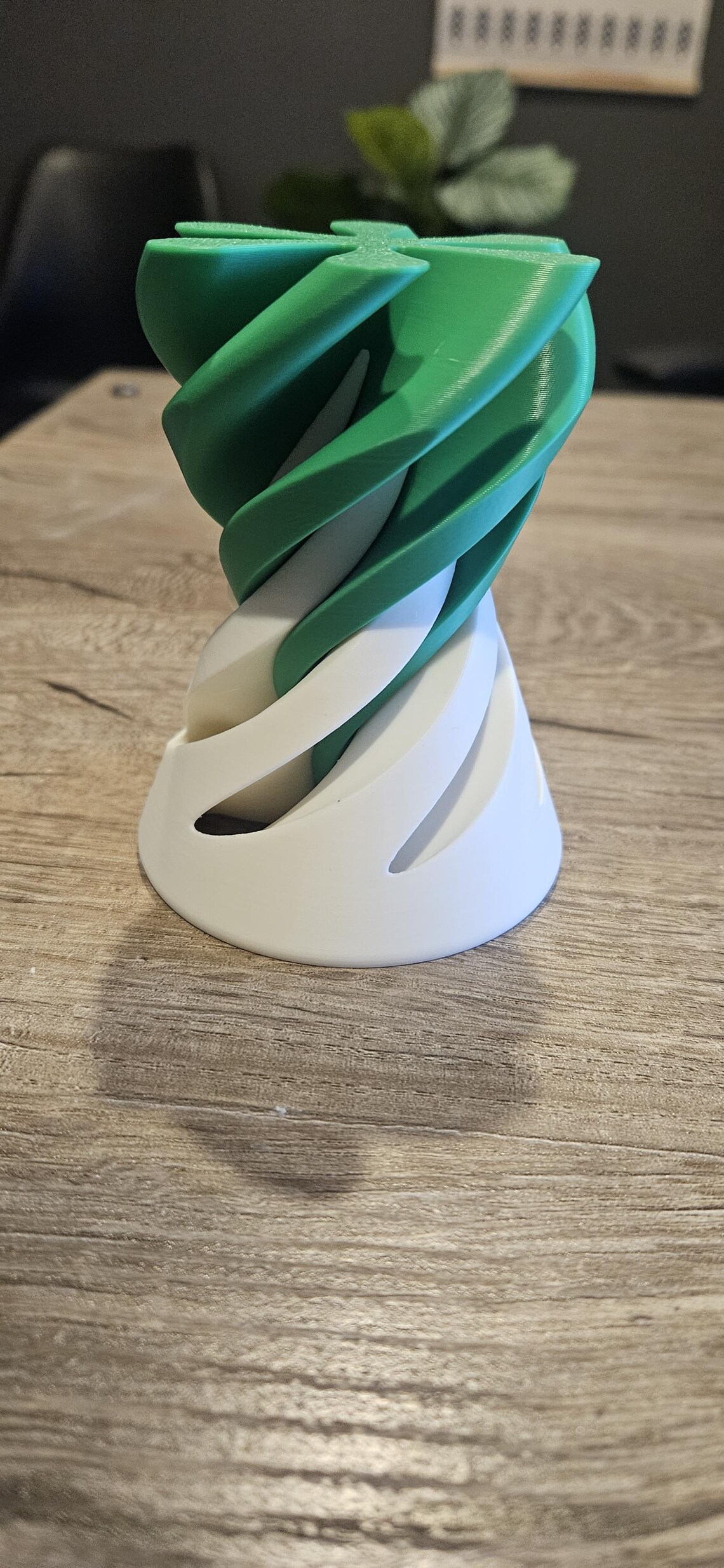 3D Printed Vortex Cone Fidget Toy: Mesmerizing Illusion - Etsy