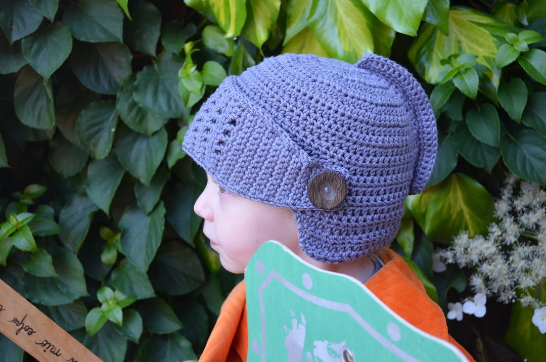 Crochet Pattern : Knight Helmet in 3 Sizes - Etsy