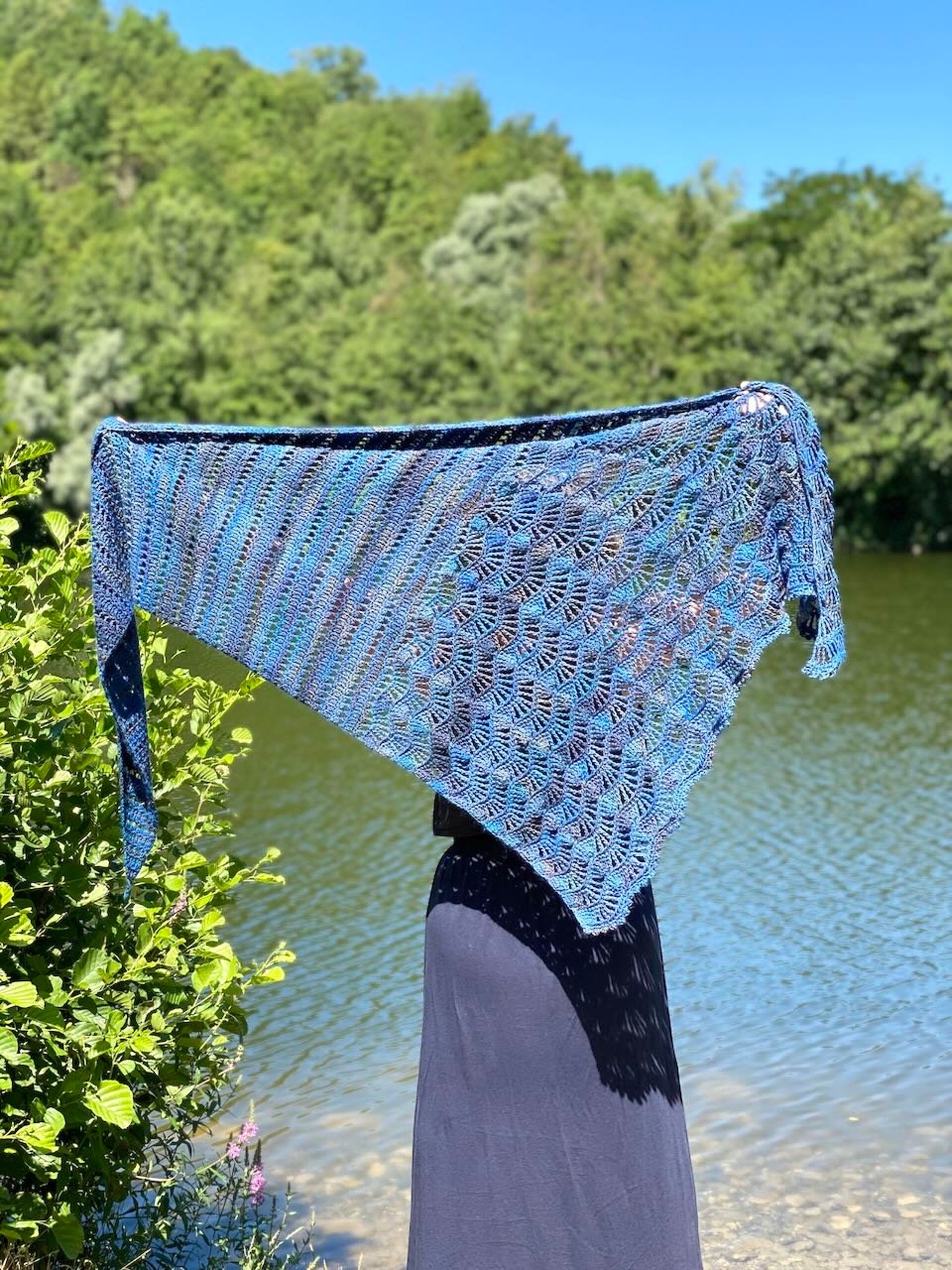 Crochet Pattern : Water Waves Shawl - Etsy