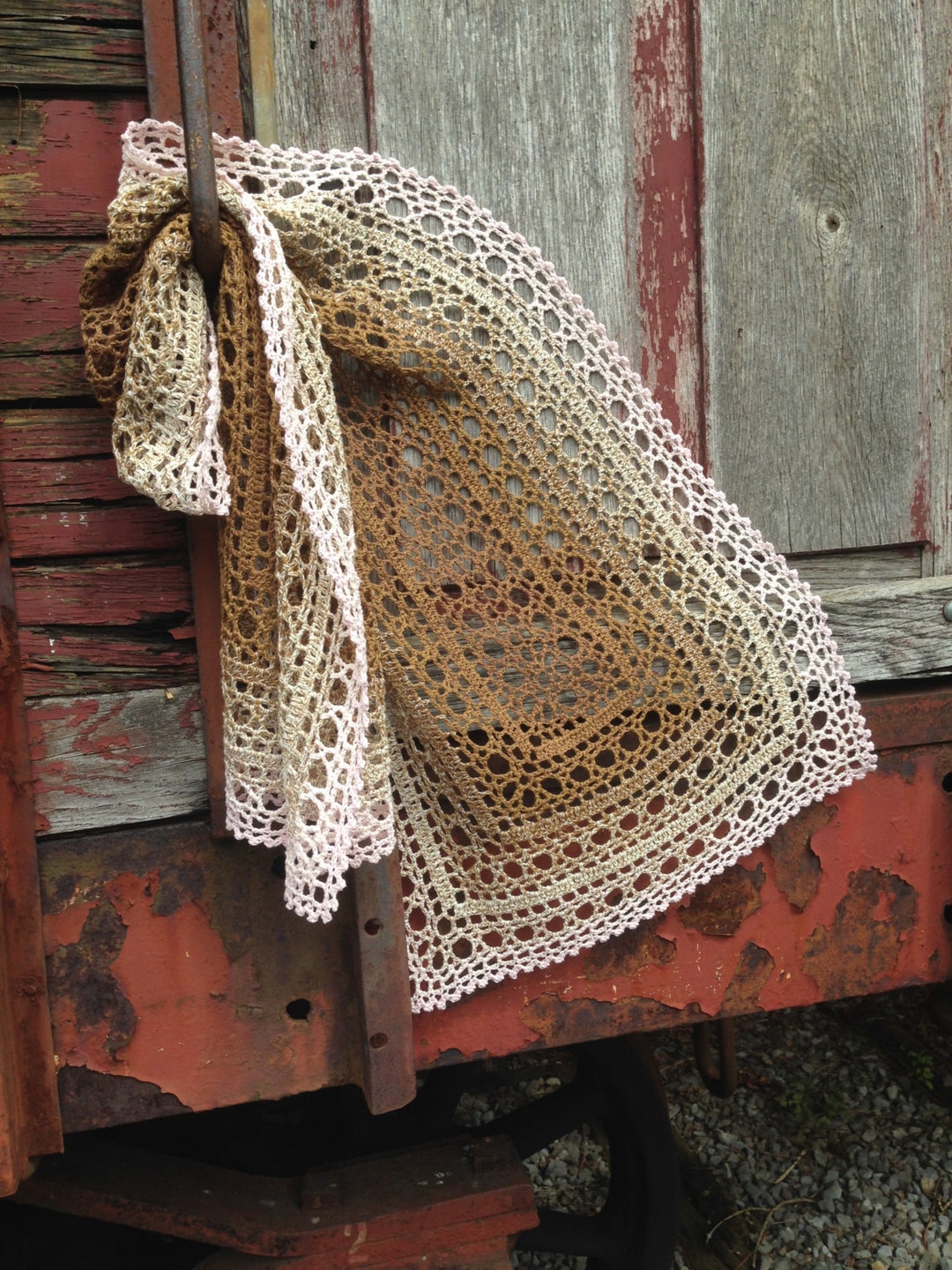 Crochet Pattern : Biscuit Shawl - Etsy