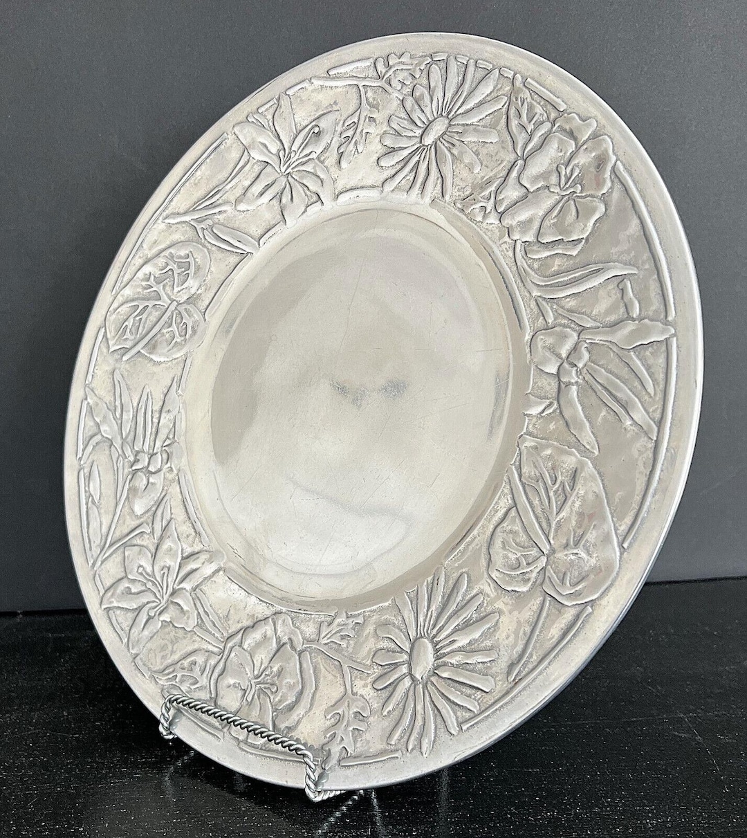 Flower Pattern Platter, Wilton Armetale Metal, Unique, Collectible ...