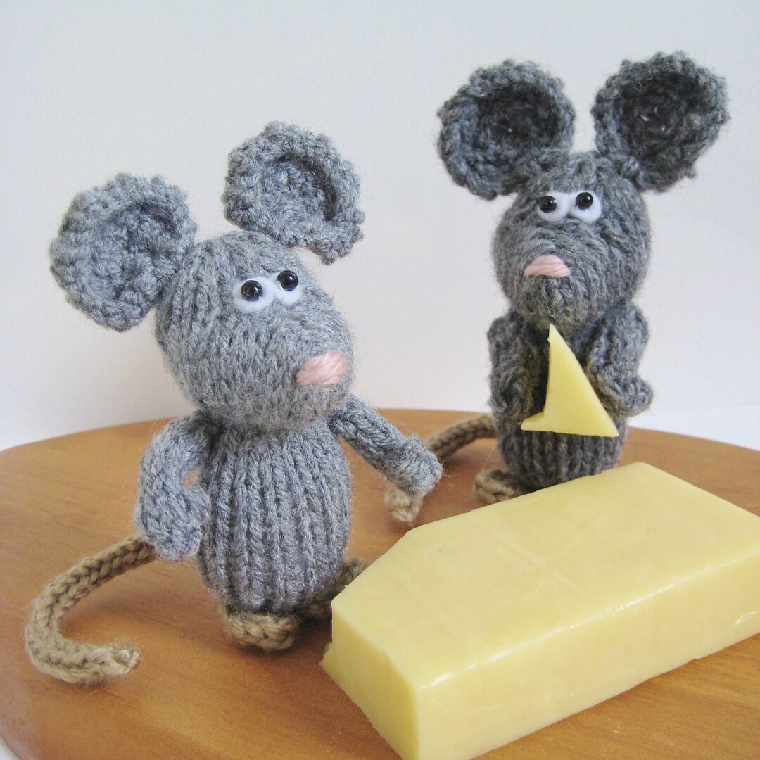 Dinky Mice Toy Knitting Pattern - Etsy