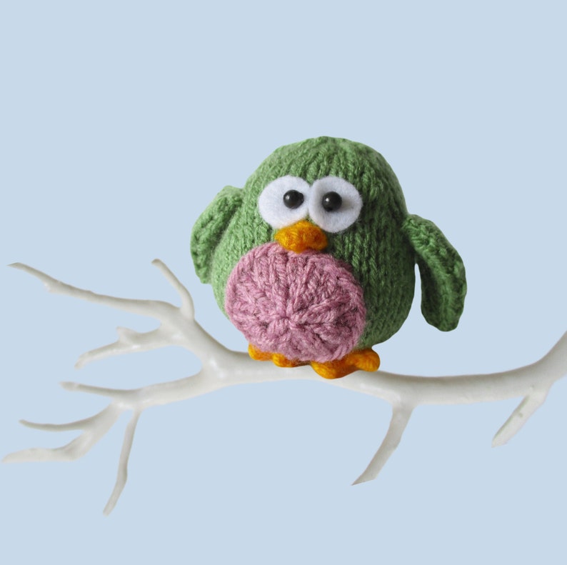 Chirpy Birds Knitting Pattern - Toy Bird and Basket - PDF Download - Etsy