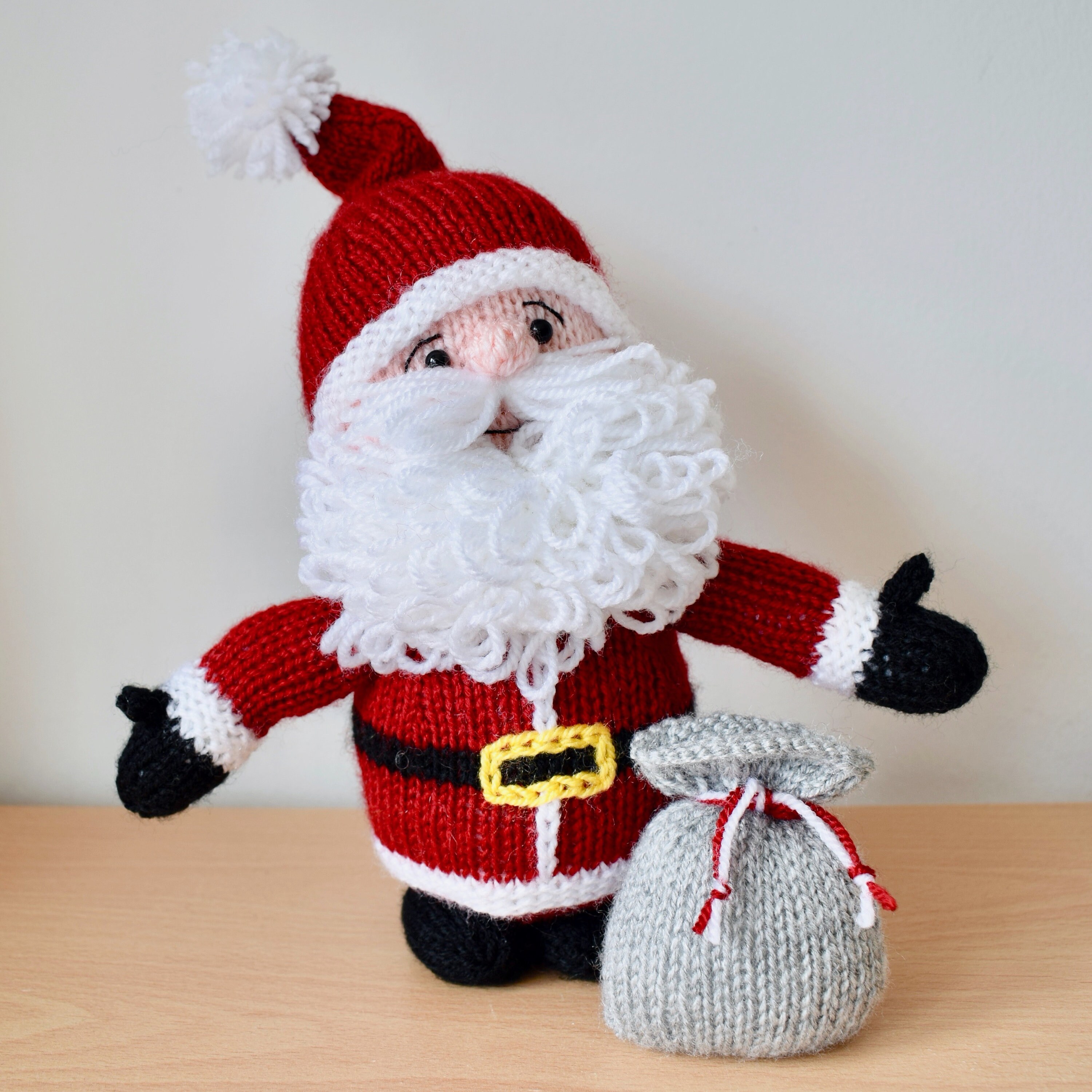 Cuddly Santa Toy Knitting Pattern | Etsy