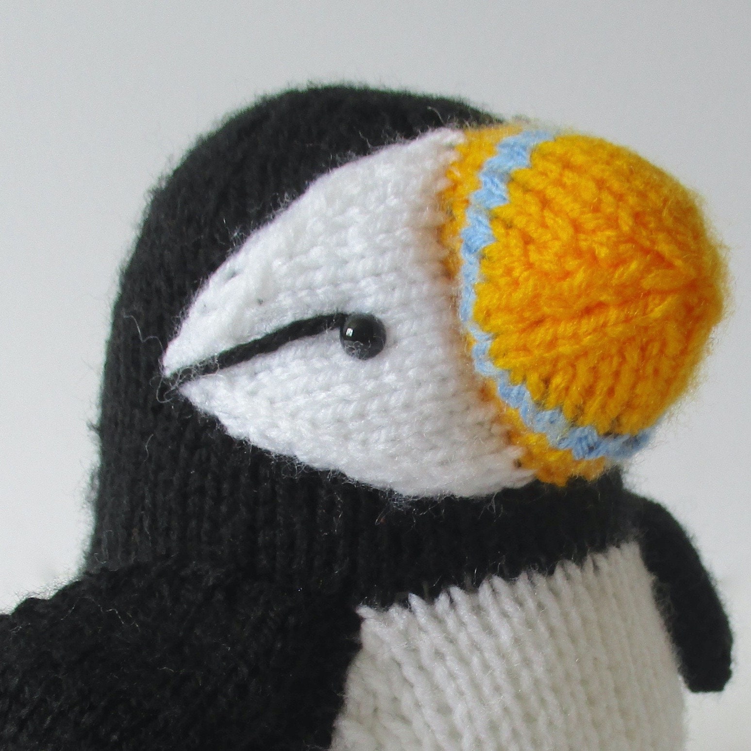 Huffin' Puffin toy knitting pattern | Etsy