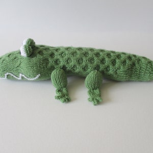 Miles the Crocodile toy knitting pattern | Etsy