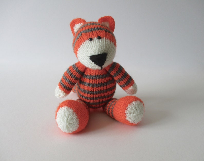 Toby the Tiger toy knitting pattern | Etsy