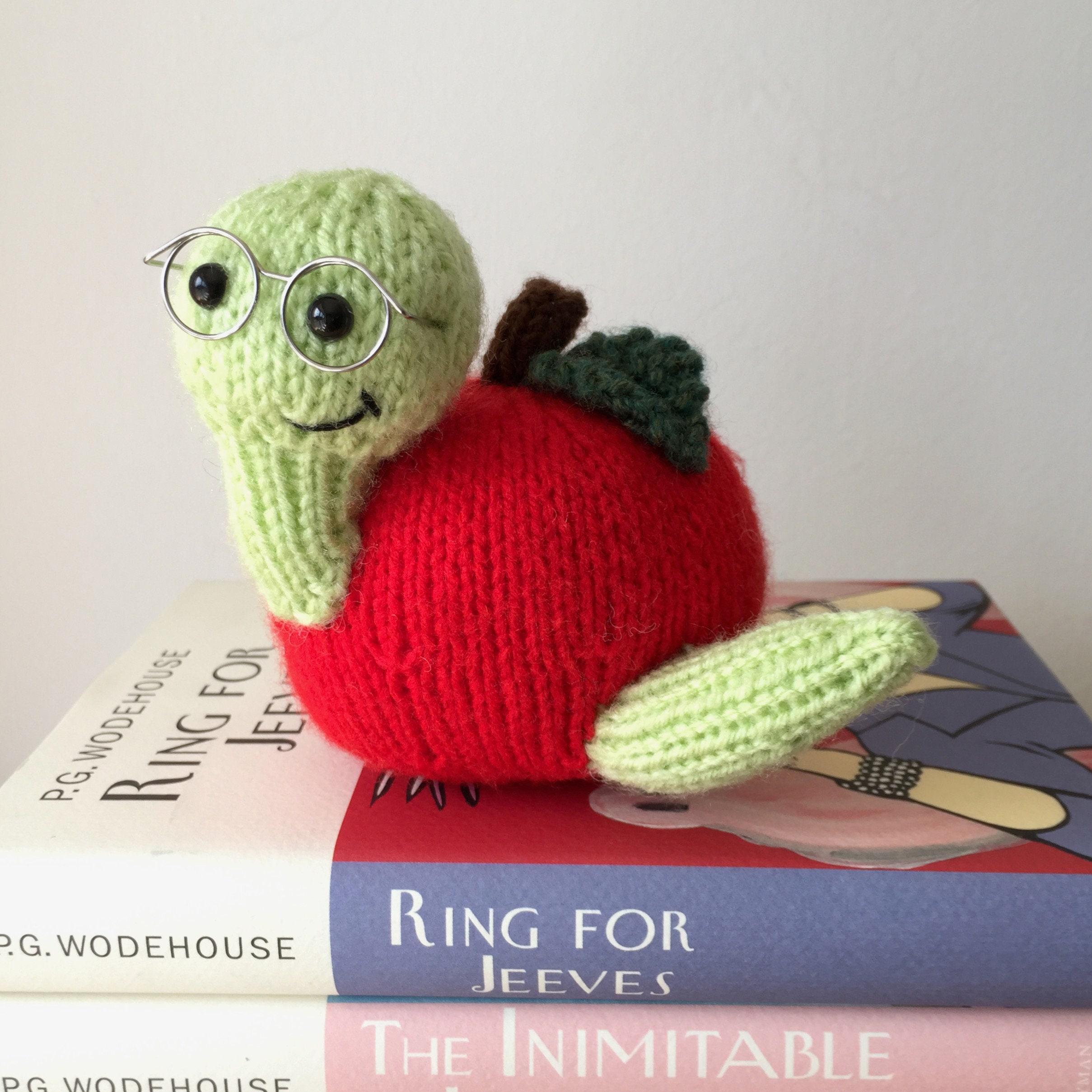 Billy Bookworm Toy Knitting Pattern - Etsy