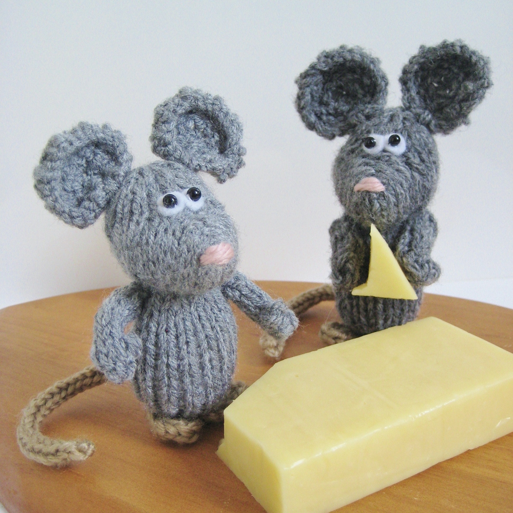 Dinky Mice Toy Knitting Pattern - Etsy