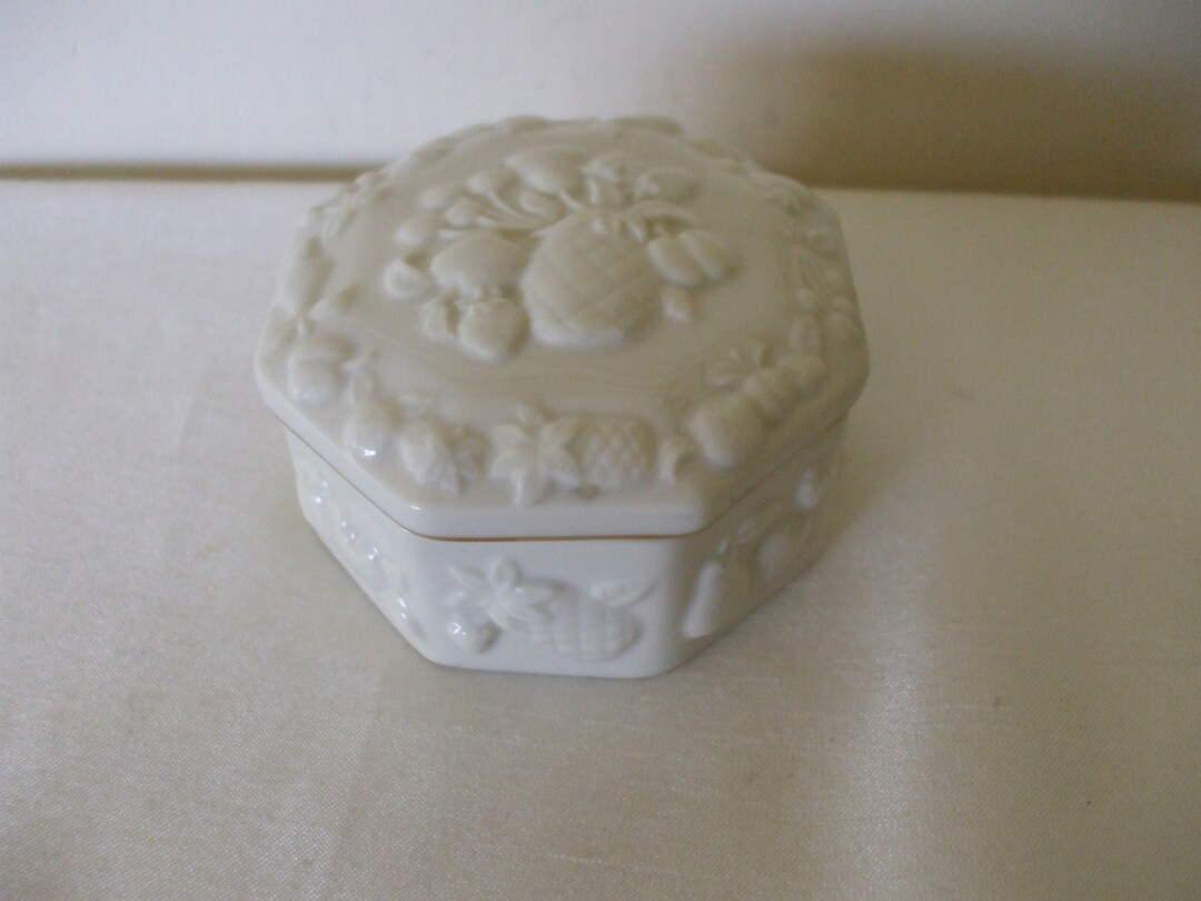 Lenox Jewelry Box, Ivory With Fruit Designs, Vintage, Gifts for Her - Etsy