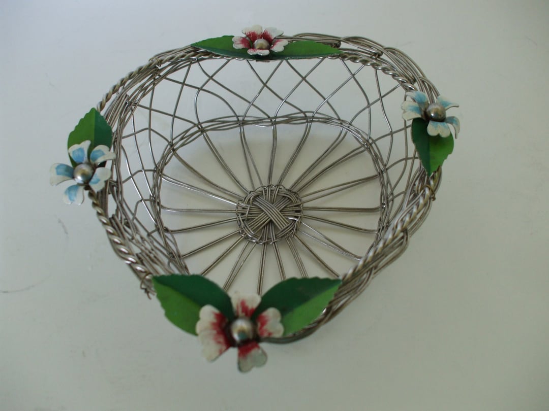 Silver Plate Heart Open Design Rope Wire Basket With Flowers and Leaves ...