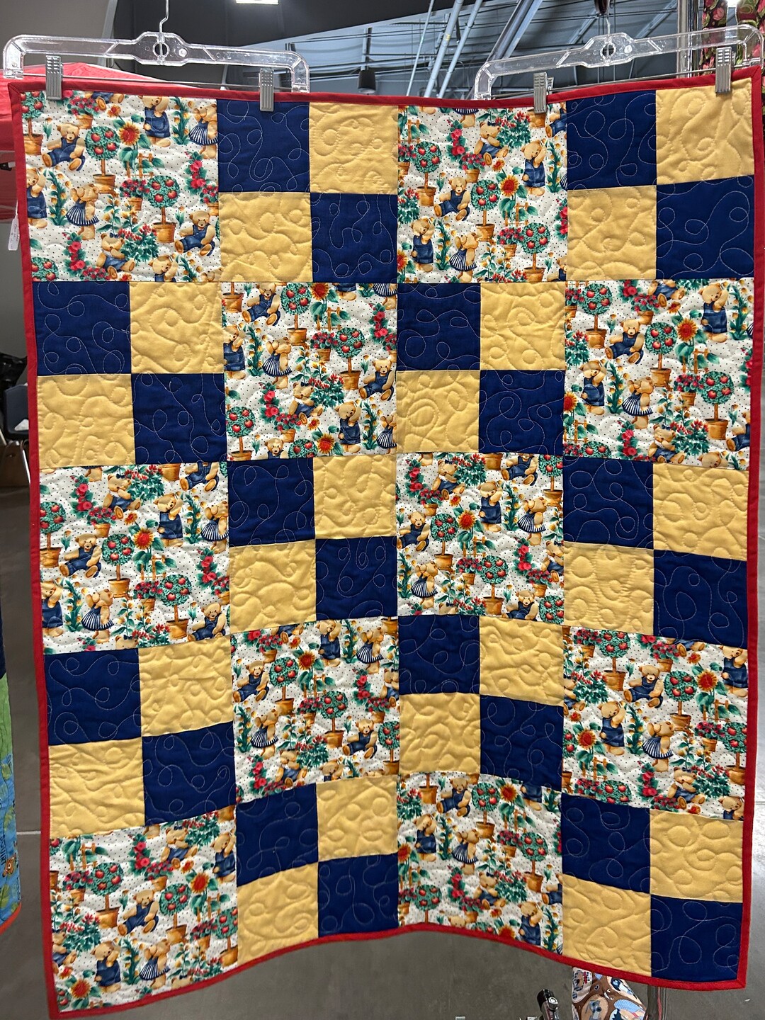 Teddy Bear Apple Quilt - Etsy